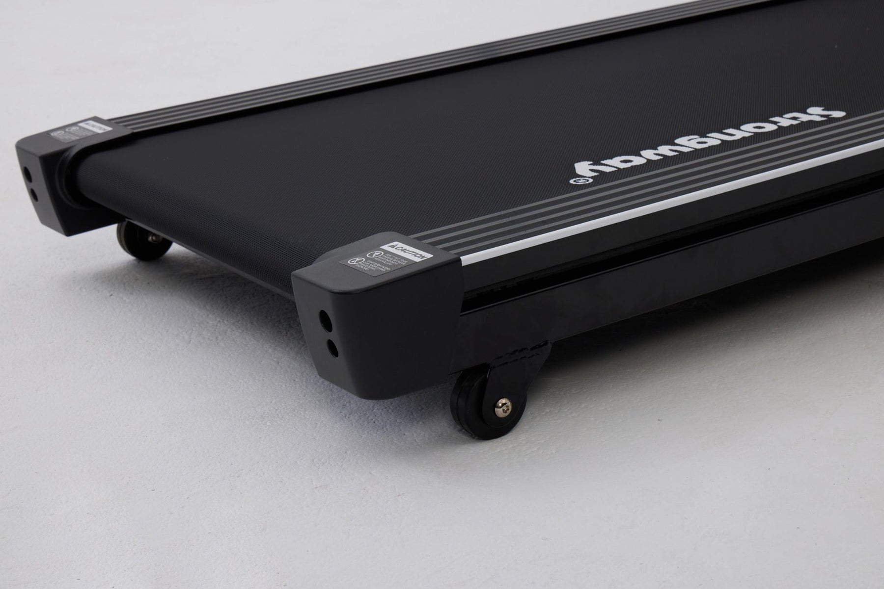 Treadmill – Auto Incline, LCD Display and Performance Monitoring